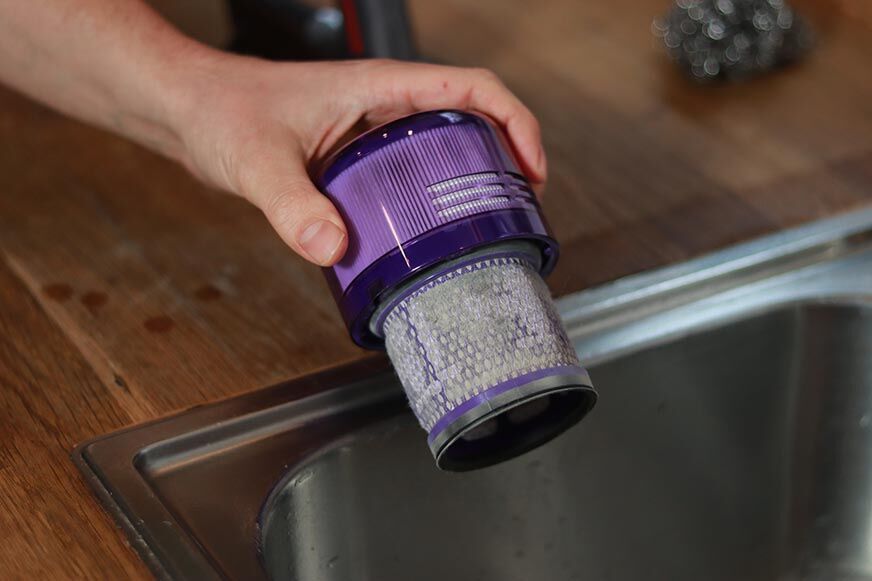 Anleitung: Dyson Staubsauger (Filter) reinigen